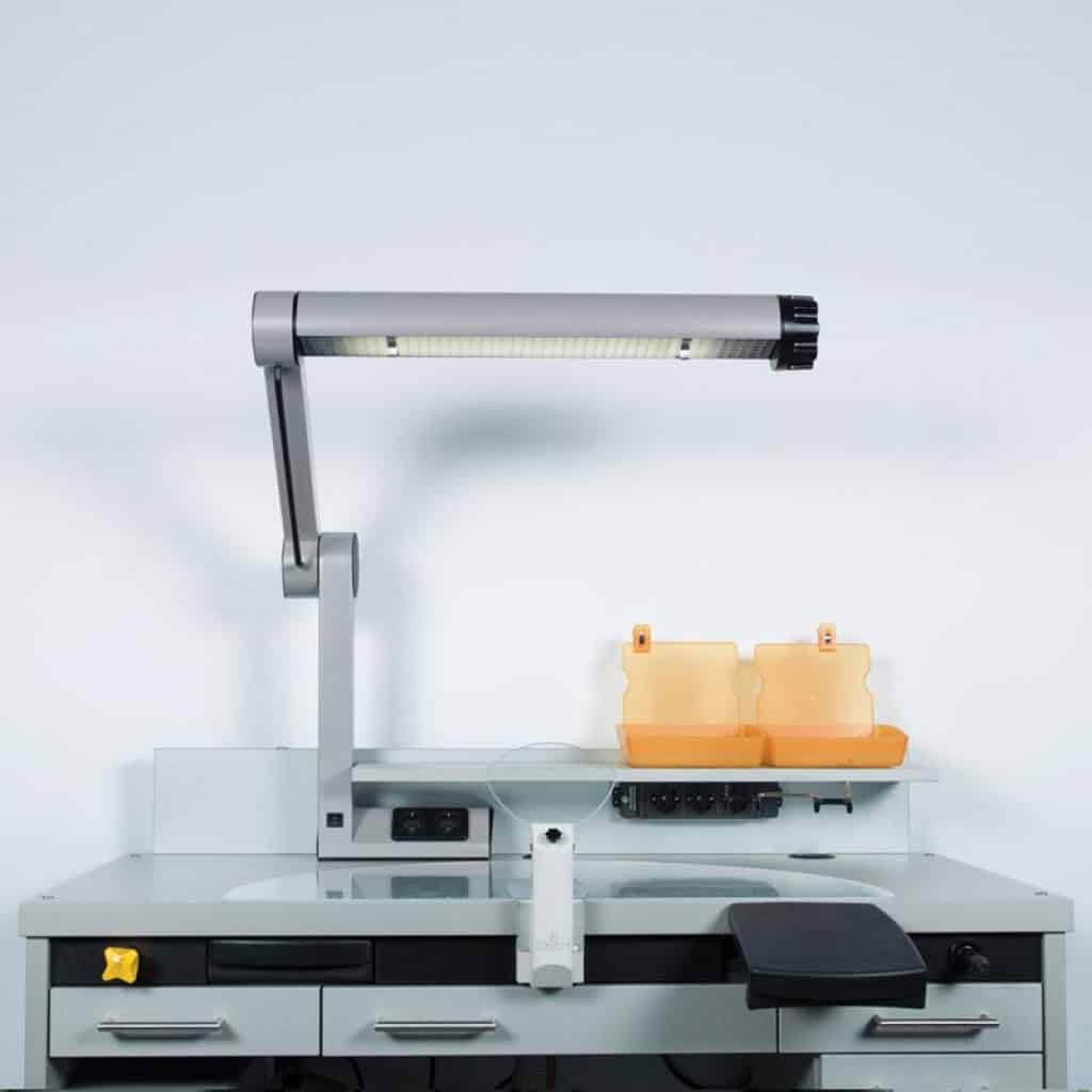 Panadent Professional Light - Omega 7 Magnifier Lamp | Panadent